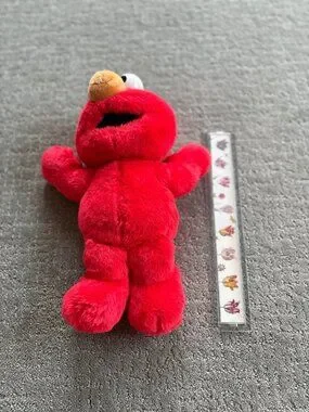 Child Dimension | Toys | Vintage Child Dimension Sesame Street 992 Elmo ...